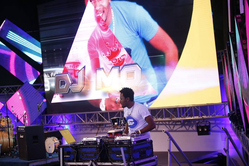 IN PICTURES : Thousands Gathered At Groove Party 2014 To Usher The New ...